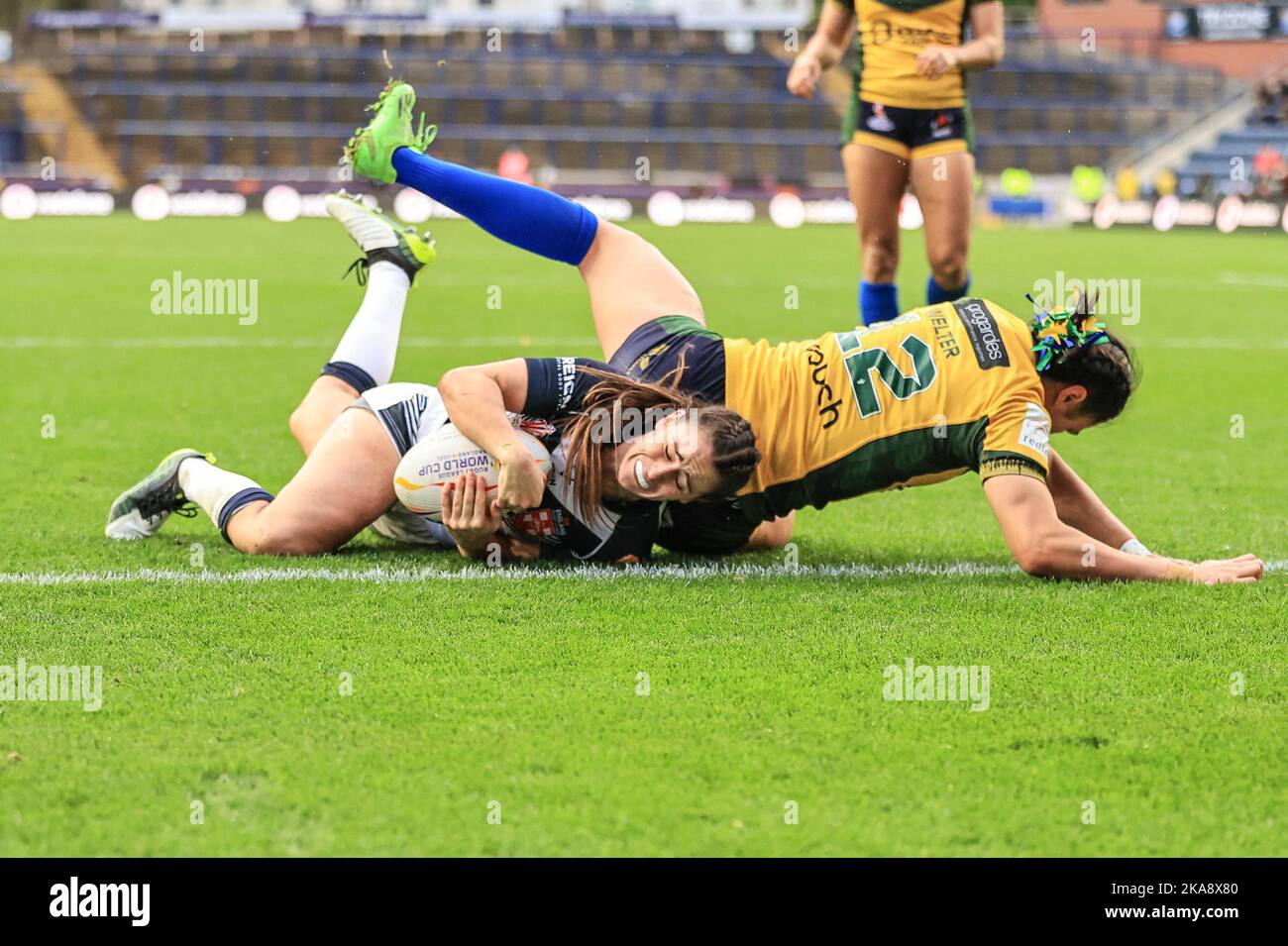 Leeds, UK. 01st Nov, 2022. Fran Goldthorp England goes over for a try ...