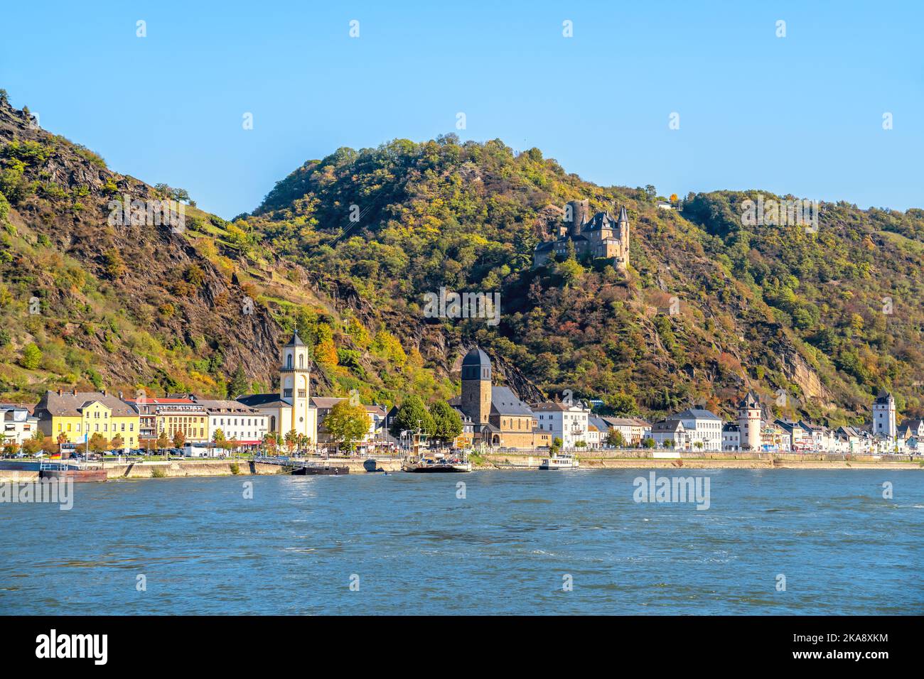 Middle Rhine Valley between Sankt Goar and Sankt Goarshausen, Germany ...