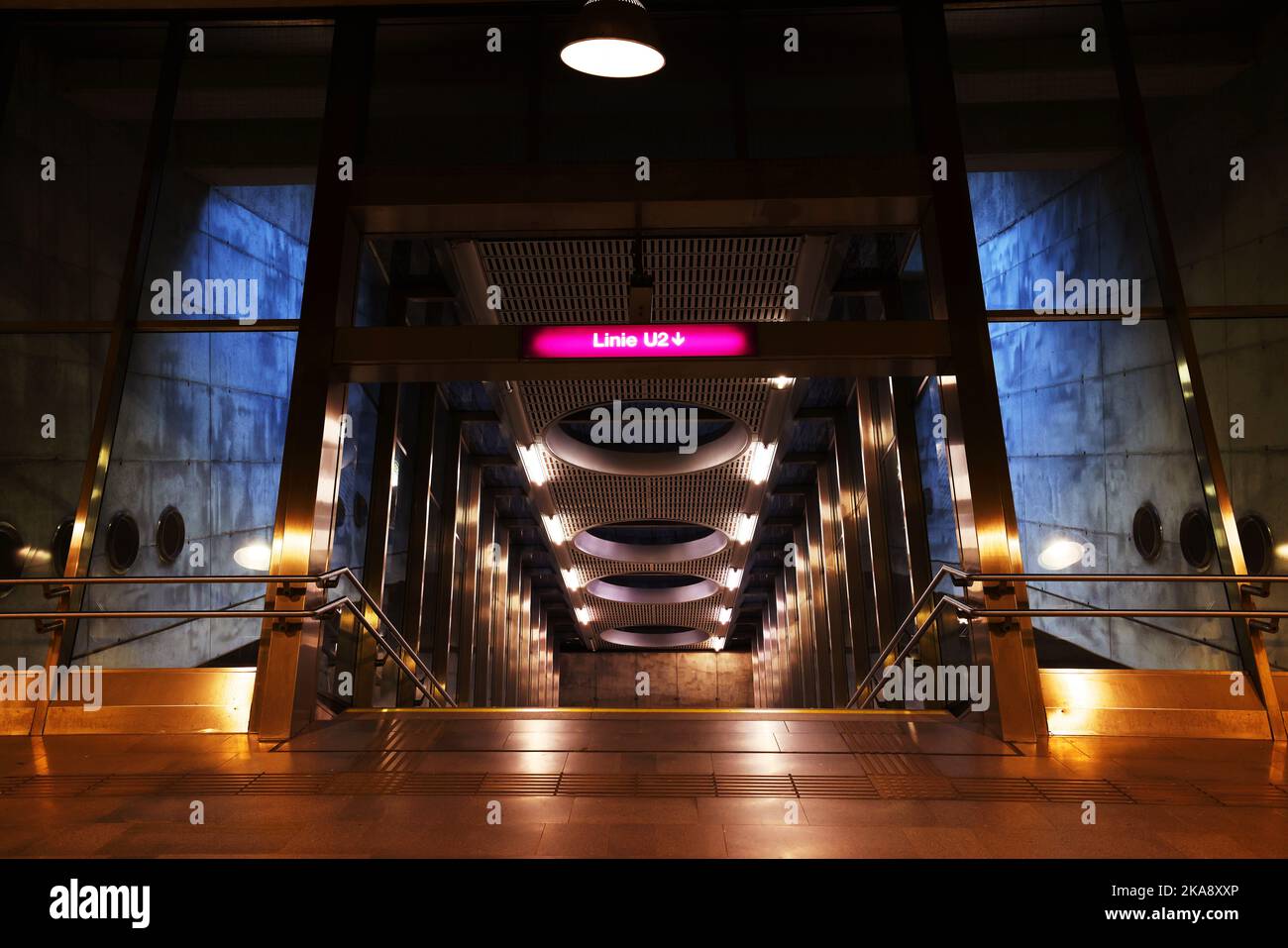 U Bahn, U Bahnstation, Verkehr, Wien Metro, Wien Subway, Wien U Bahn ...