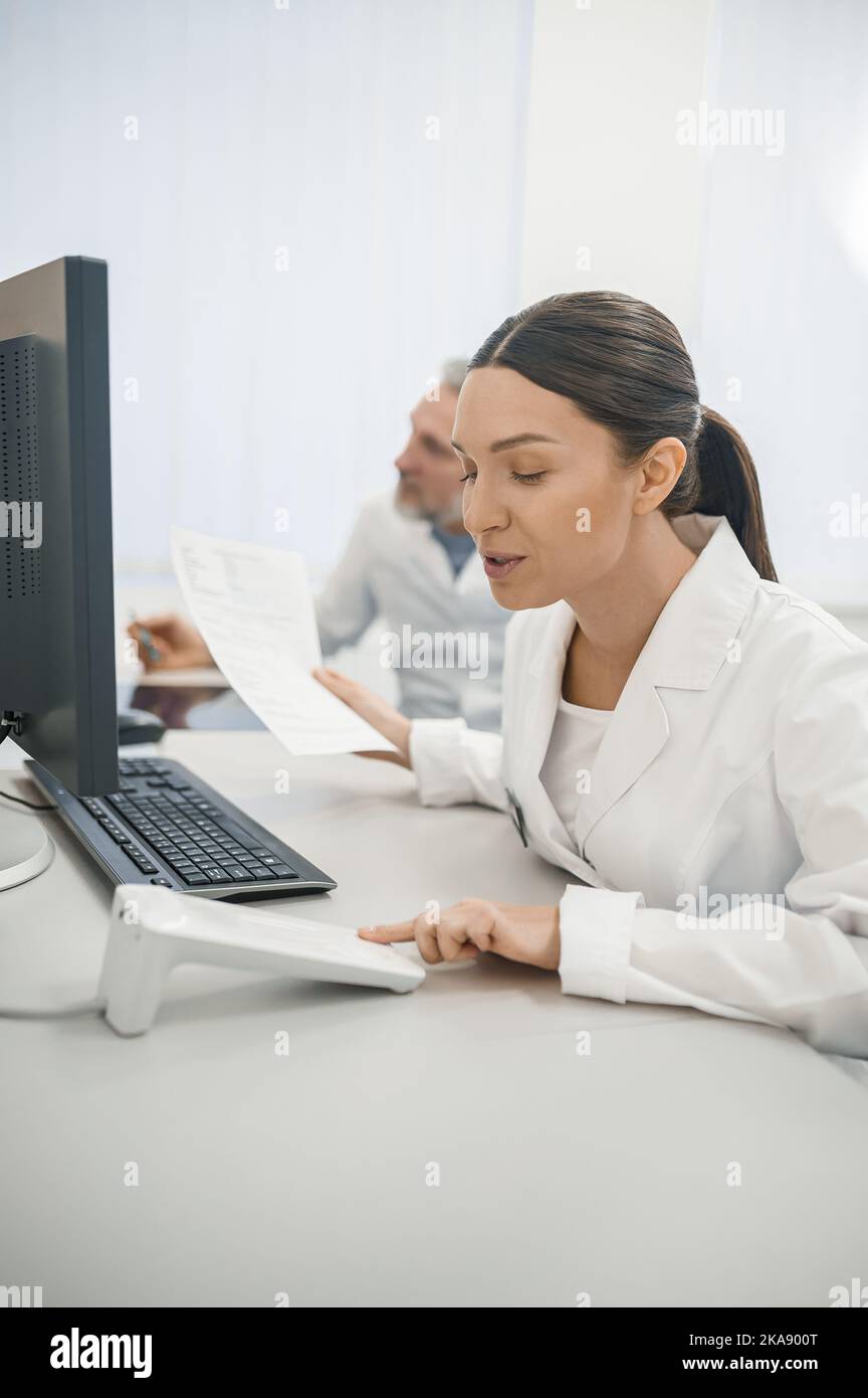 Diagnostic center hi-res stock photography and images - Alamy