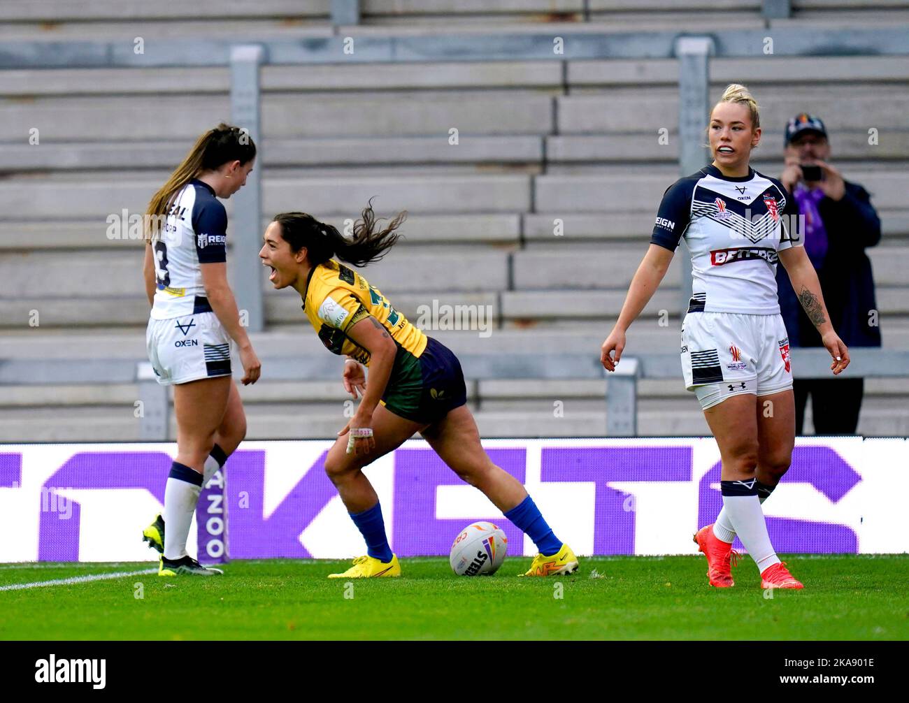 Natalia momberg hi-res stock photography and images - Alamy