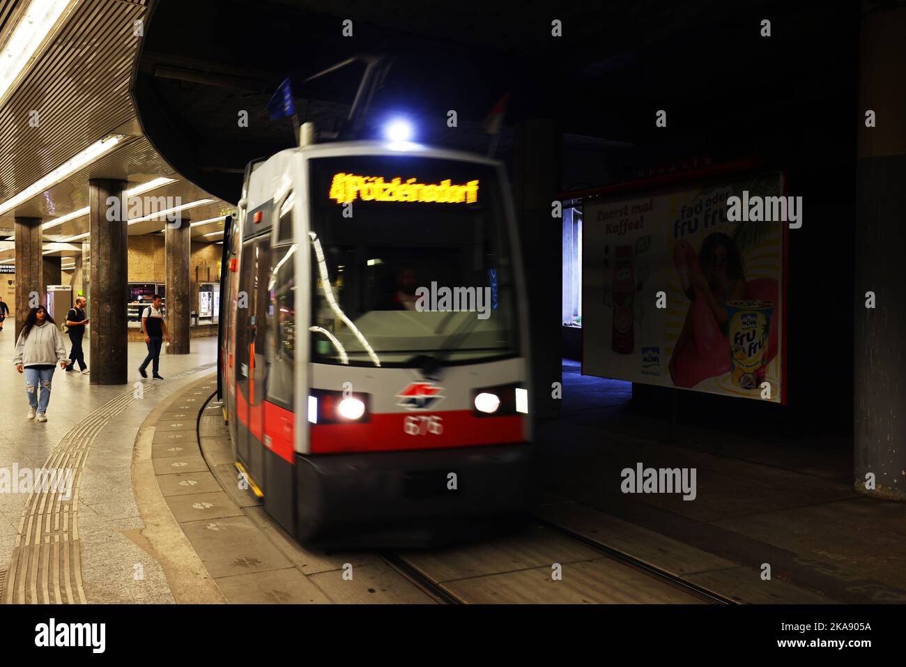 Wien, Straßenbahn, Verkehr, Die Wiener Linien betreiben das größte ...