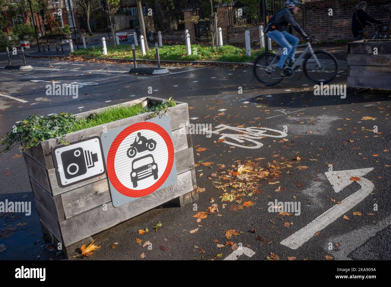 Planter and bench barriers that form an LTN (Low Traffic Neighbourhood ...