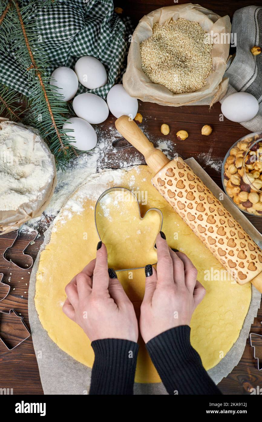 Squeezing the dough hi-res stock photography and images - Alamy