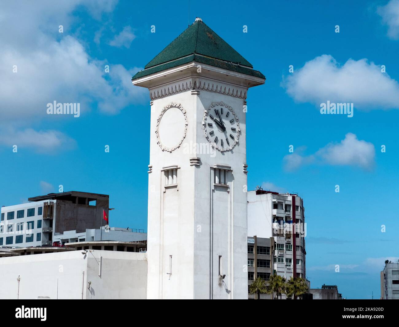 Clock on a mosque's minaret in Casablanca Stock Photo - Alamy