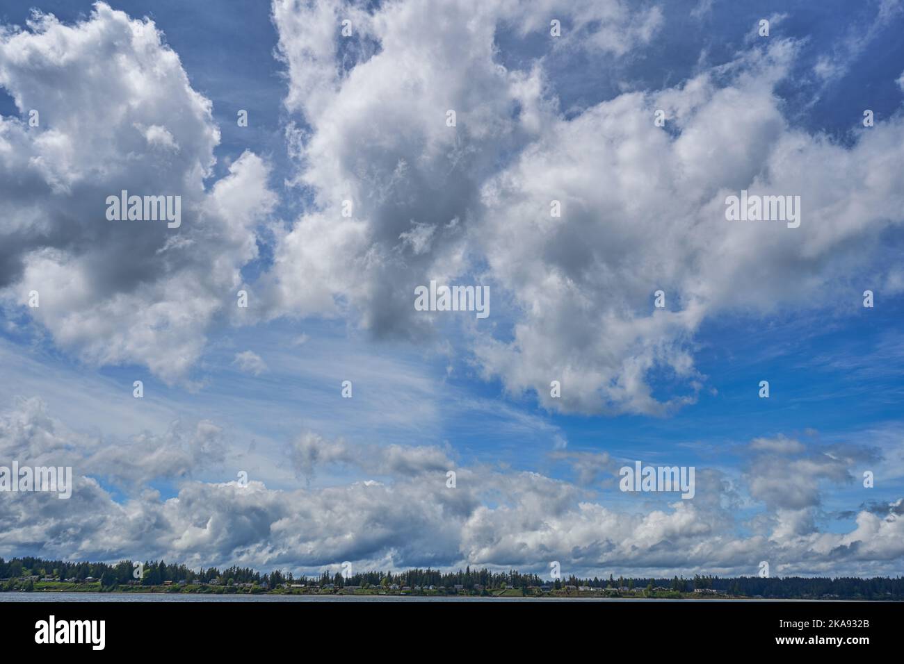 Various cloud formation in the sky Stock Photo - Alamy