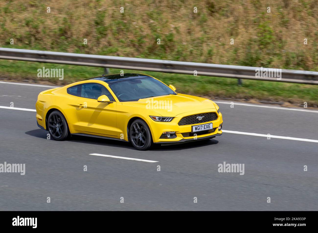 2017 Yellow FORD MUSTANG ECOBOOST 2261cc petrol 6 speed manual coupe ...