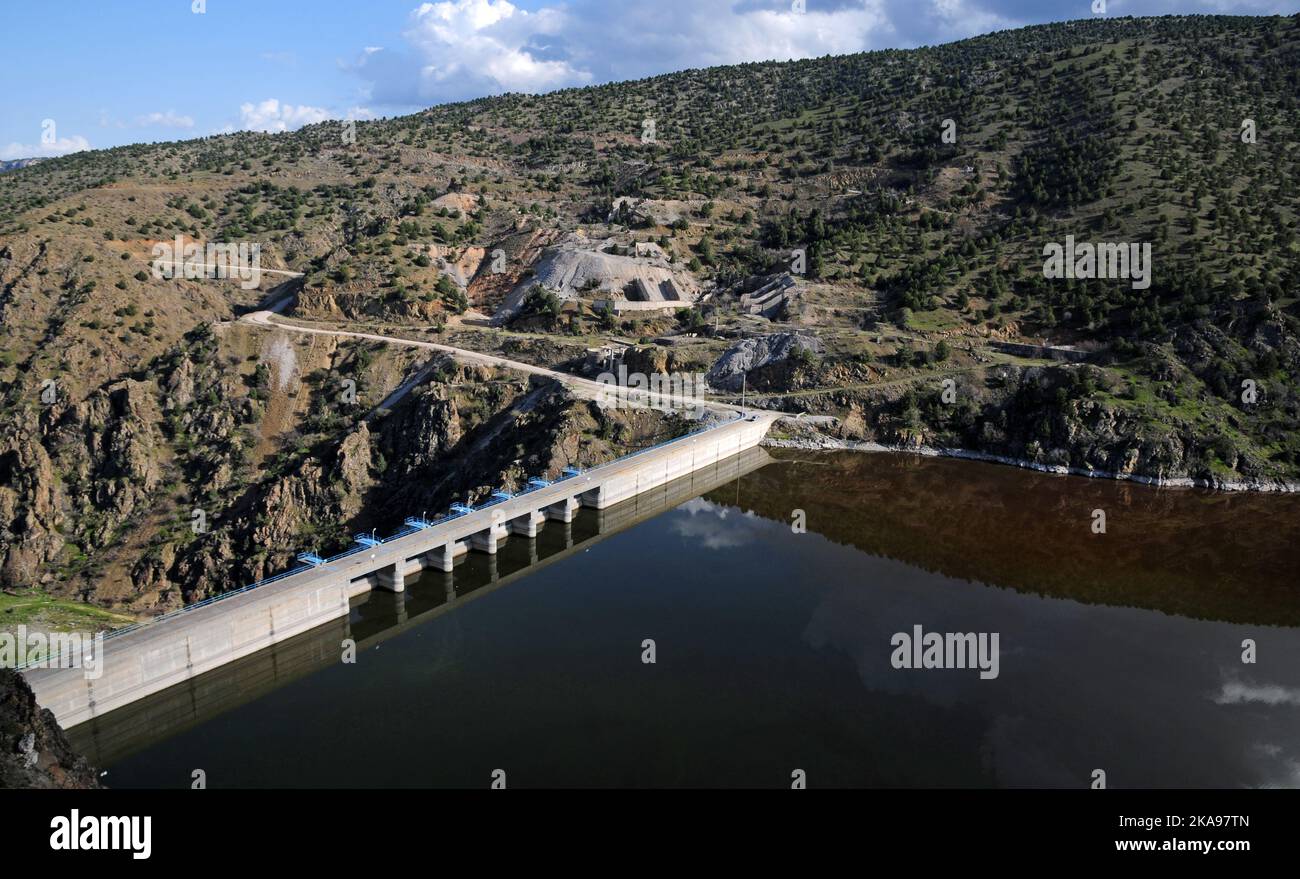 Sariyar Dam is an old dam located in Ankara. It is one of the oldest ...
