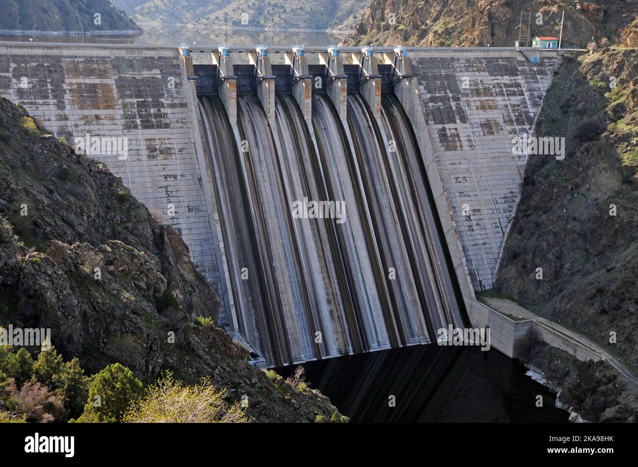Old dams hi-res stock photography and images - Alamy