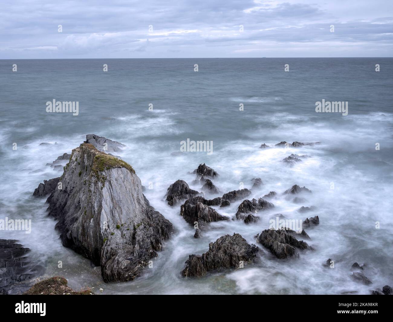 Hide gem hi-res stock photography and images - Alamy