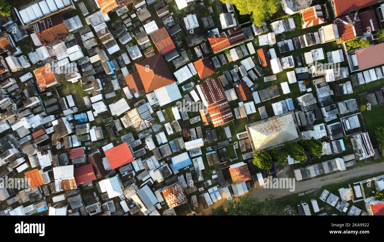 Thousands of tombs hi-res stock photography and images - Alamy