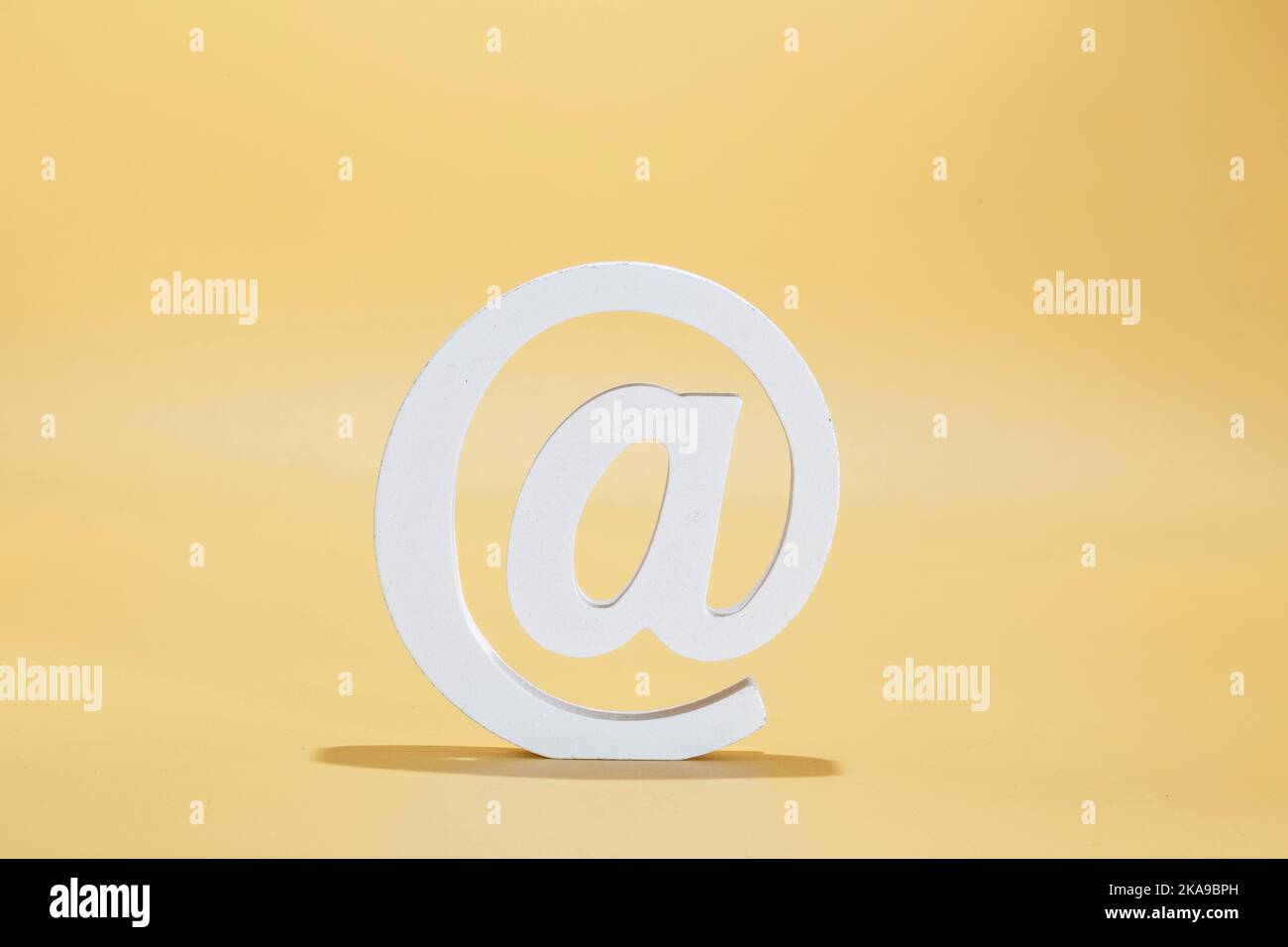 the protagonist is the @, a symbol of modern communication, the digital ...