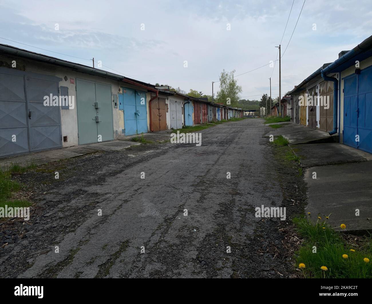 Basement garages hi-res stock photography and images - Alamy