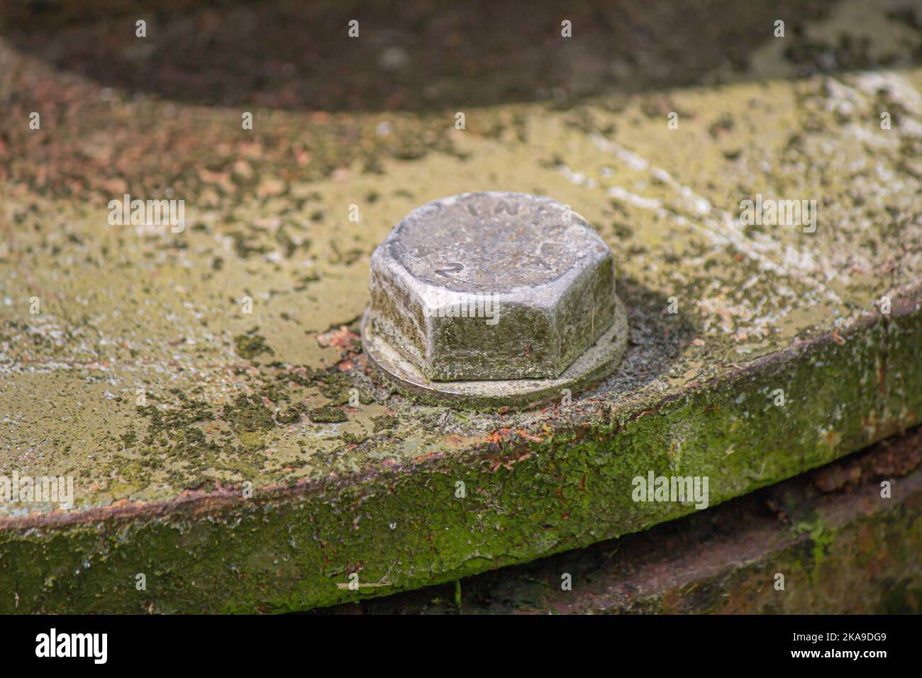 Bolt head hi-res stock photography and images - Alamy