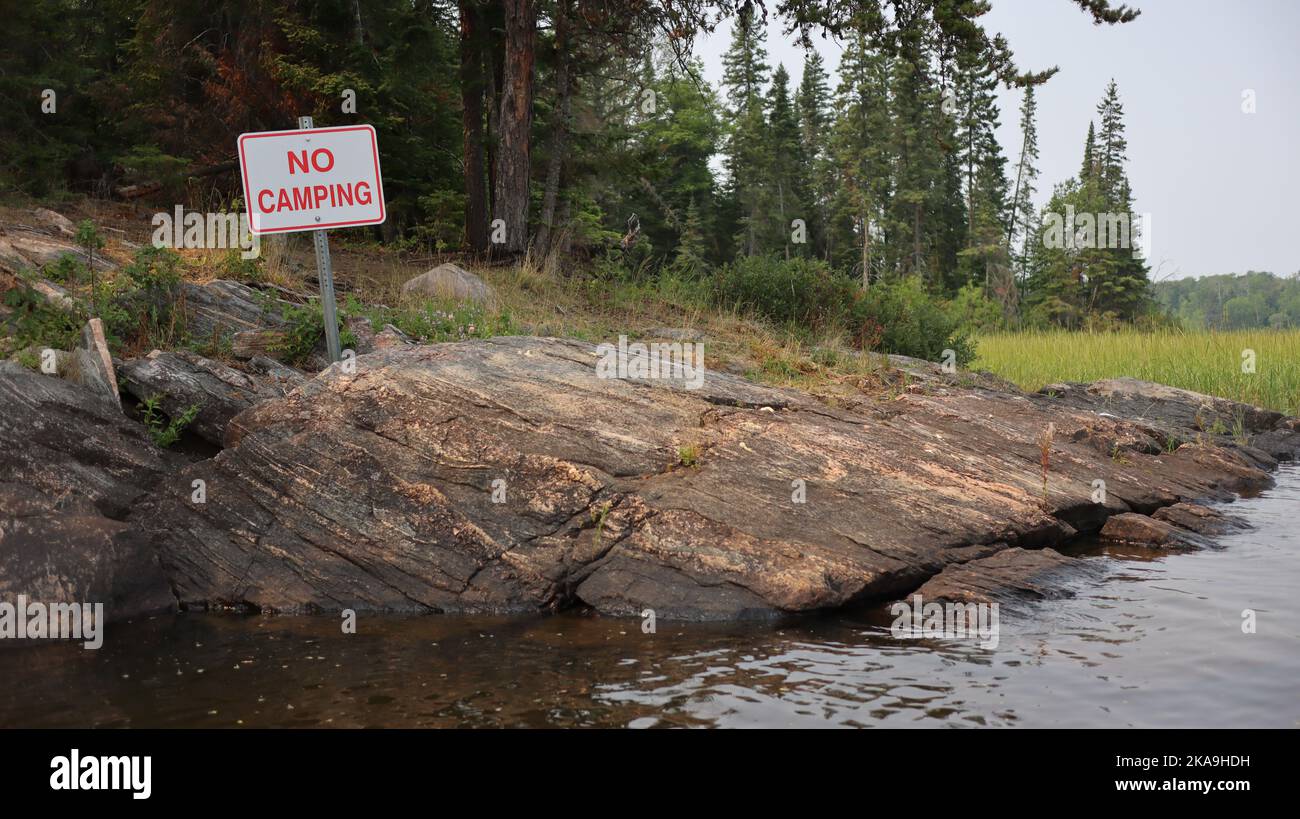 Caddy lake whiteshell provincial park hi-res stock photography and ...