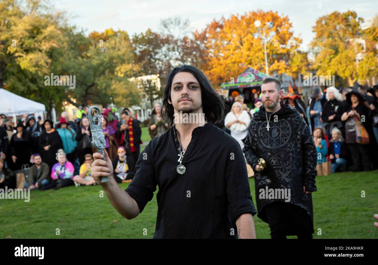 Ma broom hi-res stock photography and images - Alamy