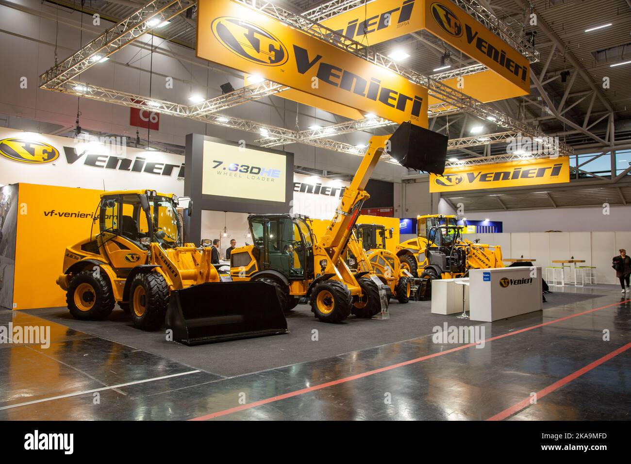 Munich, Germany. 30th Oct, 2022. Venieri Bagger bei der Bauma ...