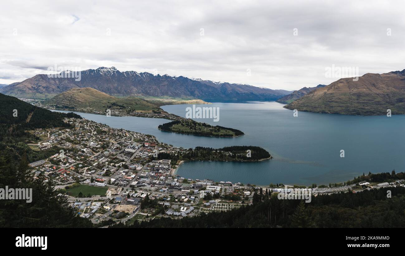 The cityscape view of Queenstown, New Zealand Stock Photo - Alamy