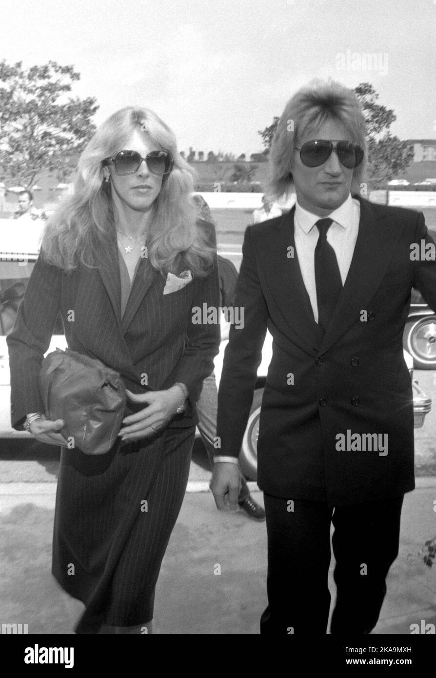 Rod Stewart and Alana Hamilton at David Jansen Funeral Service on ...