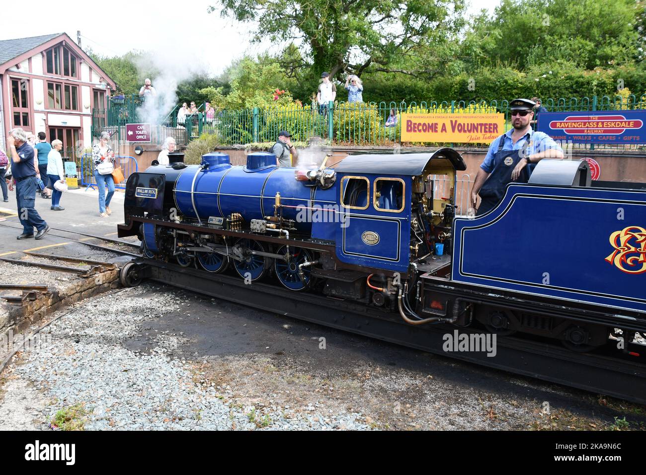 Steam locomotive Whillan Beck on the turntable at Ravenglass Station ...
