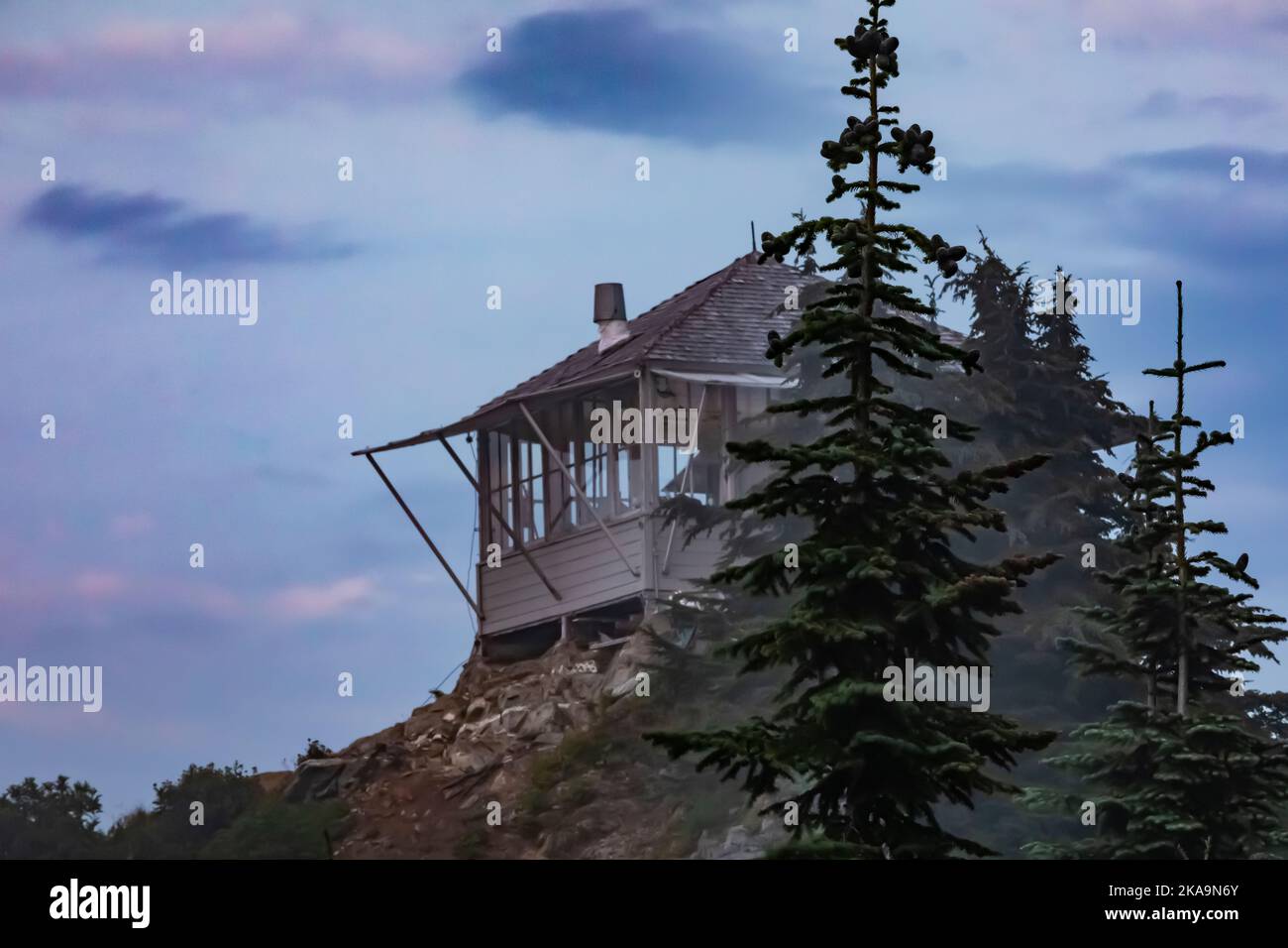 Evergreen Mountain Lookout, Mt. Baker–Snoqualmie National Forest ...