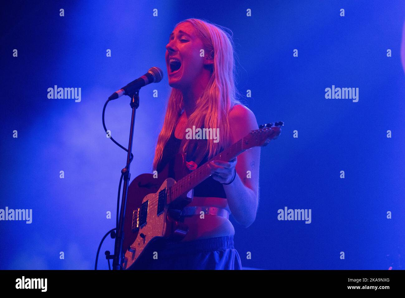 Mackenzie ruth scott hi-res stock photography and images - Alamy