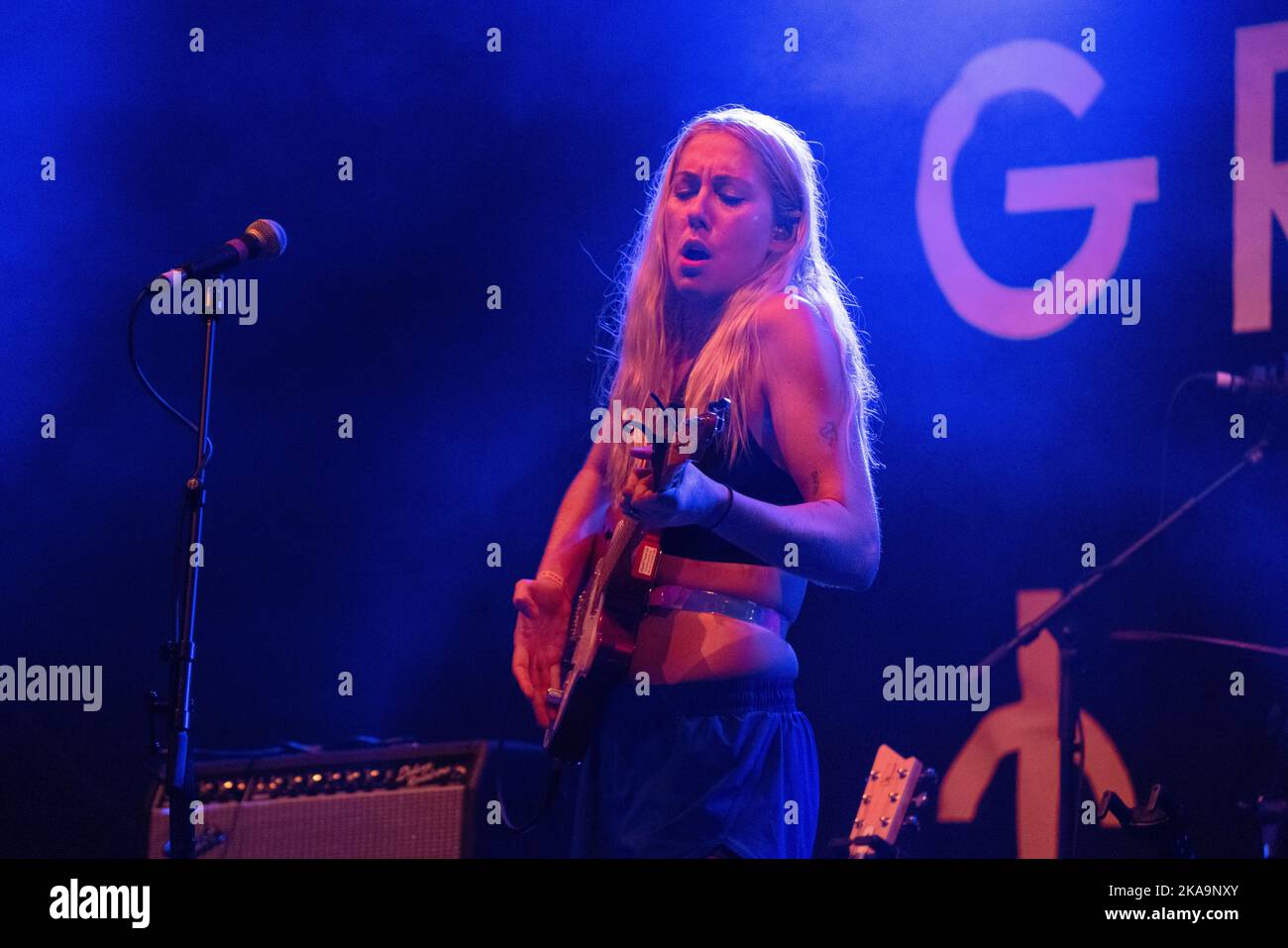 TORRES, CONCERT: Torres (Mackenzie Ruth Scott) plays the Walled Garden ...