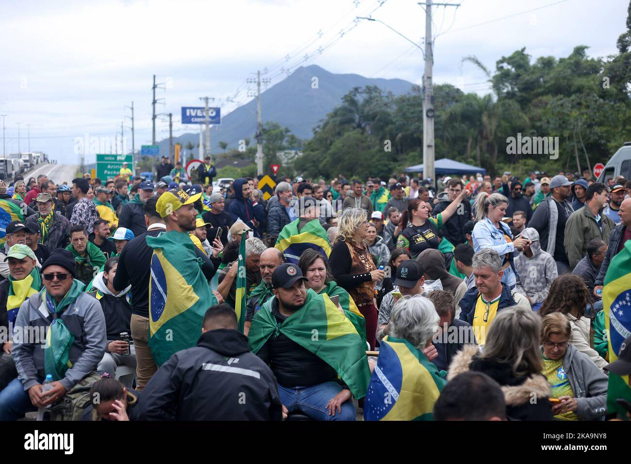 SC - Palhoca - 11/01/2022 - SECOND DAY OF TRUCKERS' MANIFESTATION ...