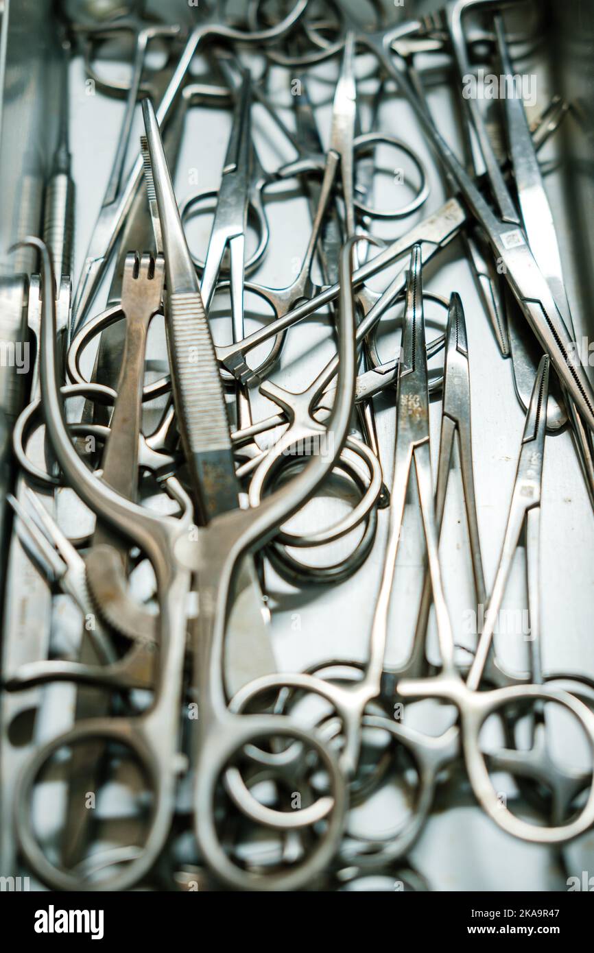 Old surgical instruments hi-res stock photography and images - Alamy