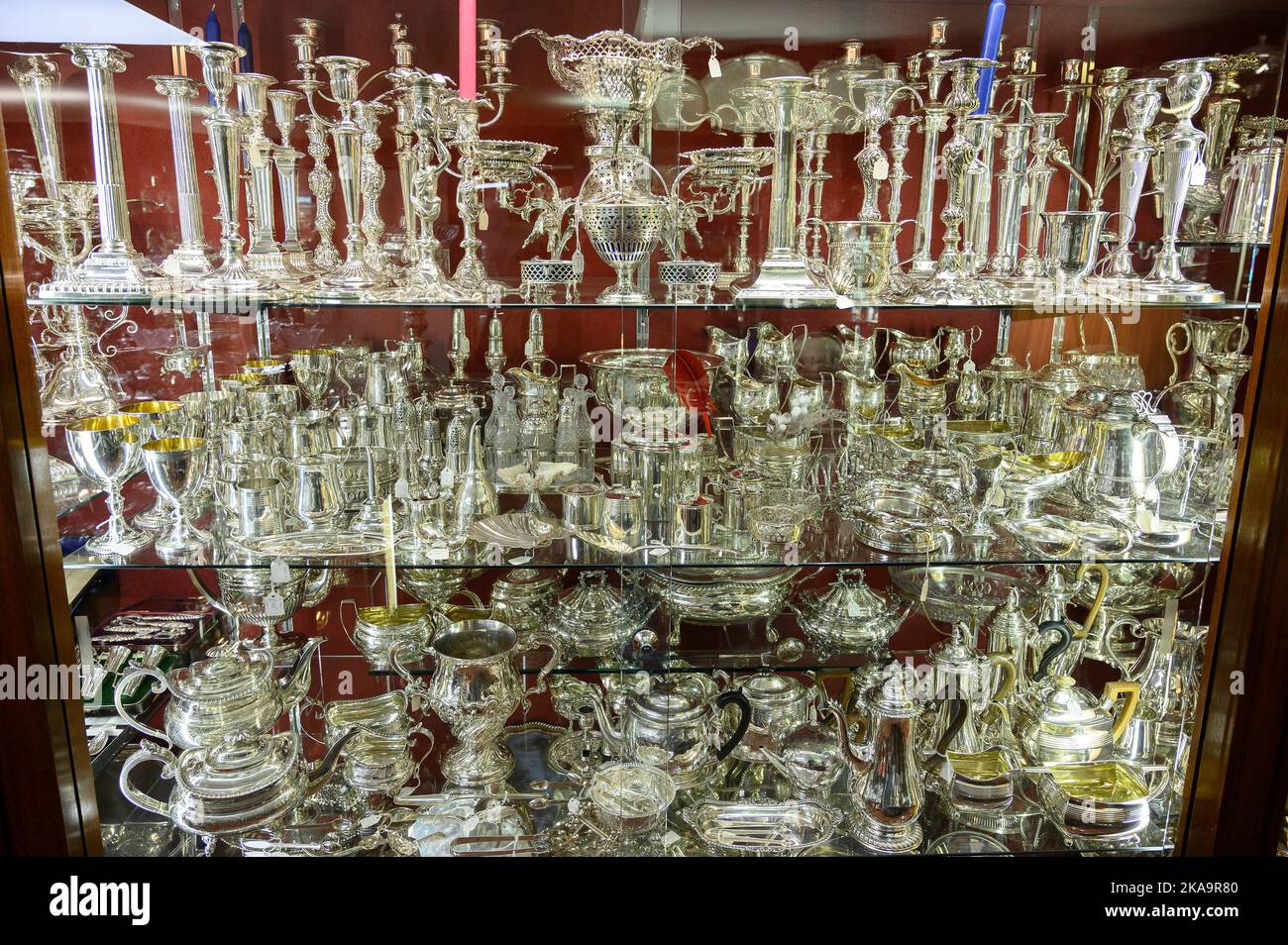 Silver on display for sale at the London Silver Vaults Stock Photo - Alamy