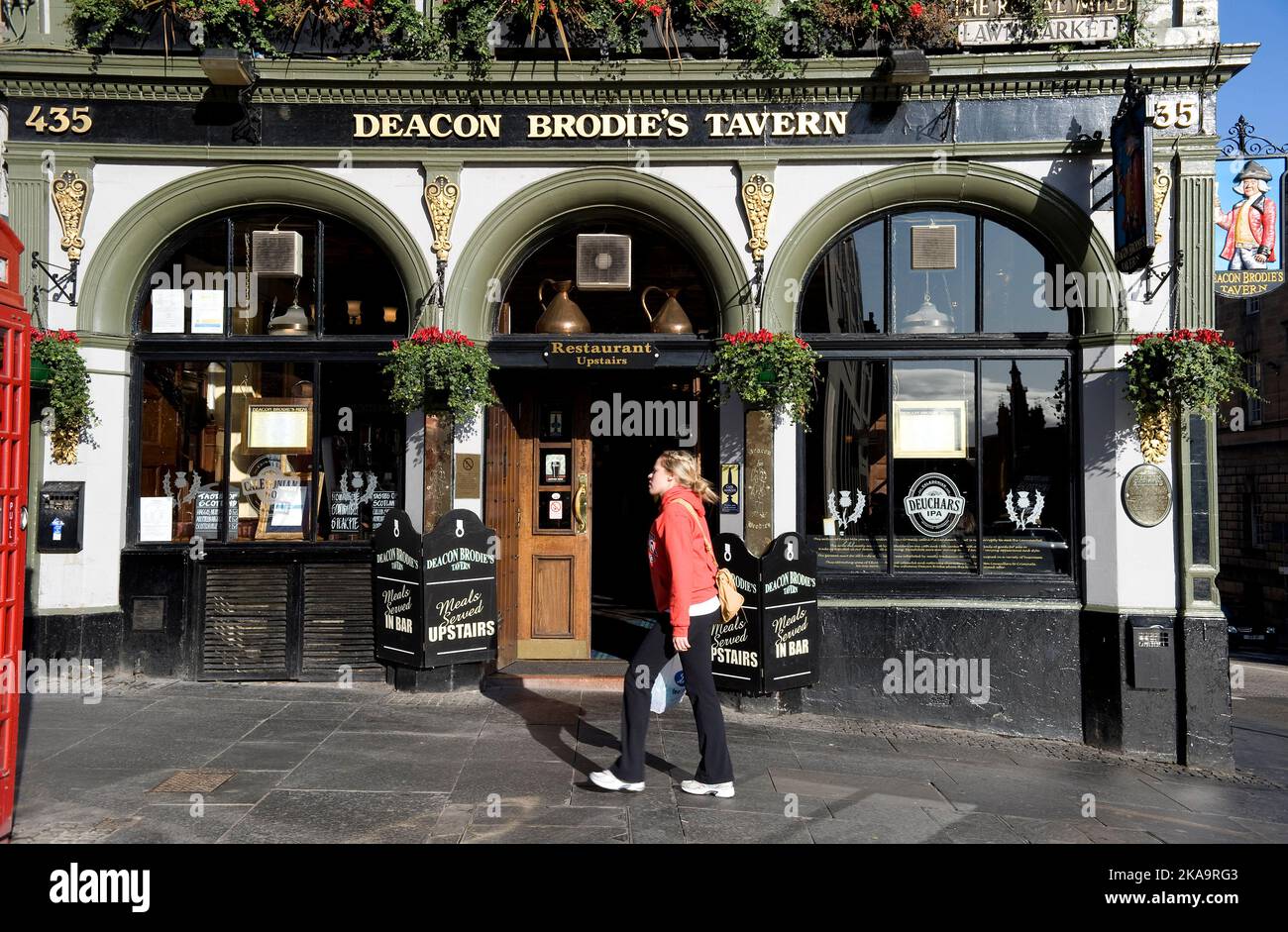 Brodie’s close hi-res stock photography and images - Alamy