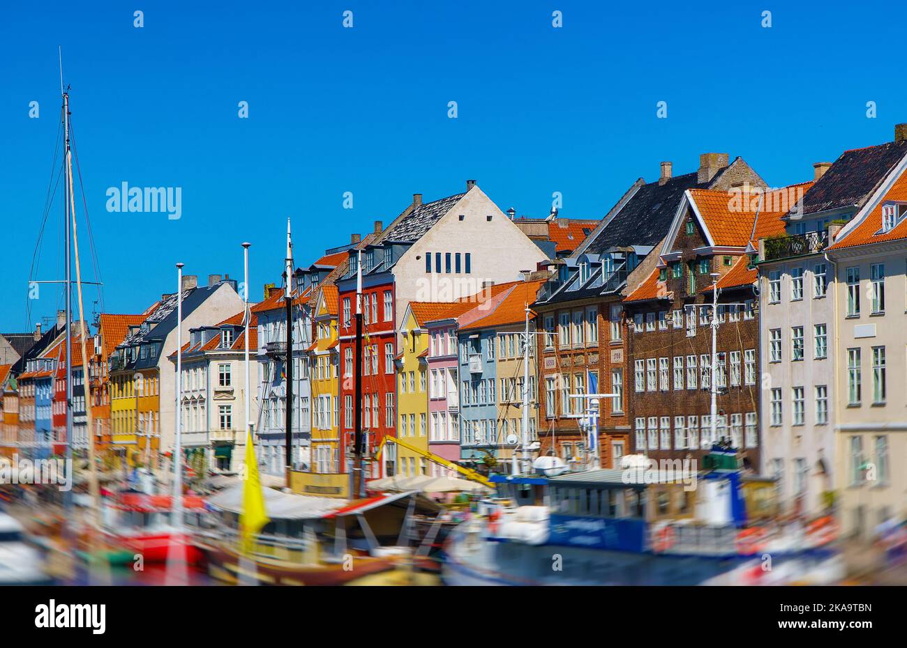 Nyhavn canal and entertainment district in Copenhagen, Denmark Stock ...