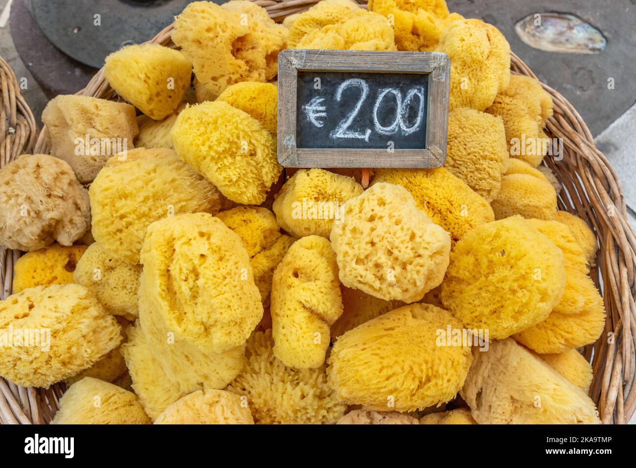 Natural beauty product store hi-res stock photography and images - Alamy