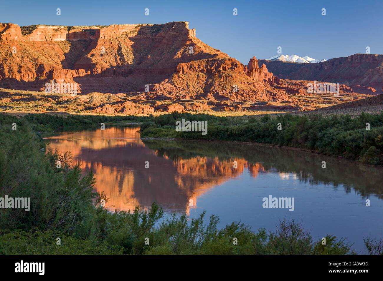 Waring Mesa, the Fisher Towers, the Colorado River, Fisher Mesa & the ...