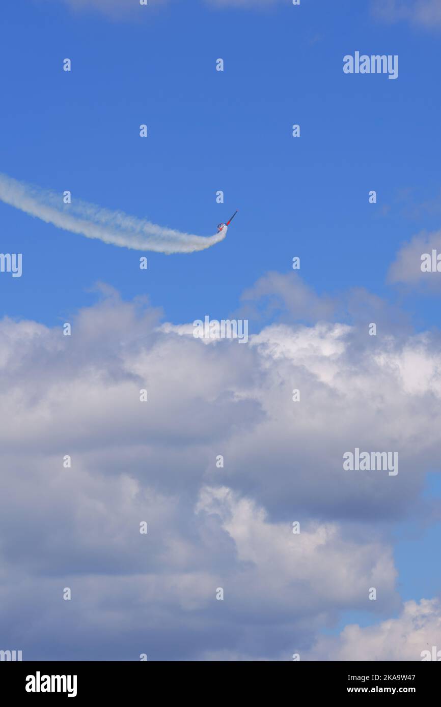 Clear sky with smoke hi-res stock photography and images - Alamy