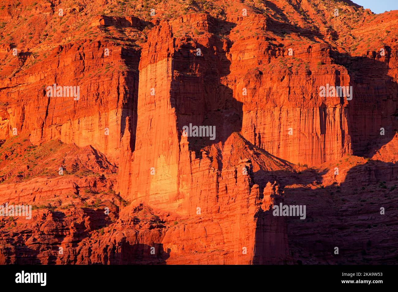 The Kingfisher Tower, a Cutler sandstone tower in the Fisher Towers at ...