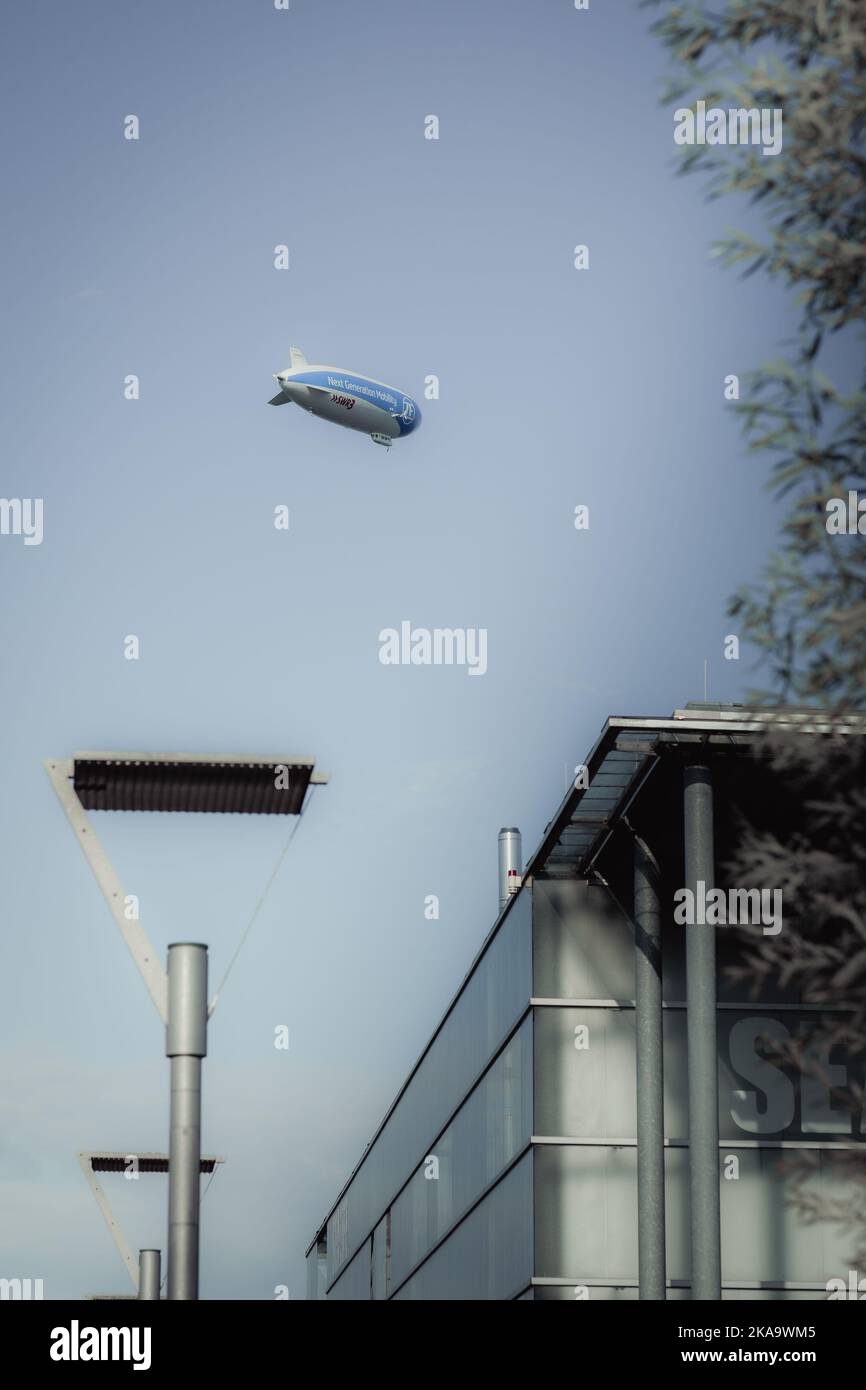 Flying zeppelin hi-res stock photography and images - Alamy