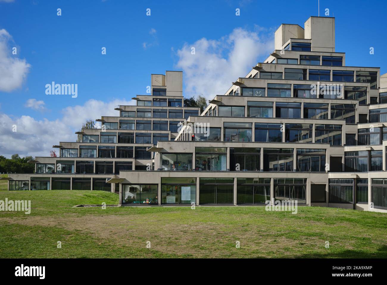 Student flats, known as the Ziggurats, at University of East Anglia ...