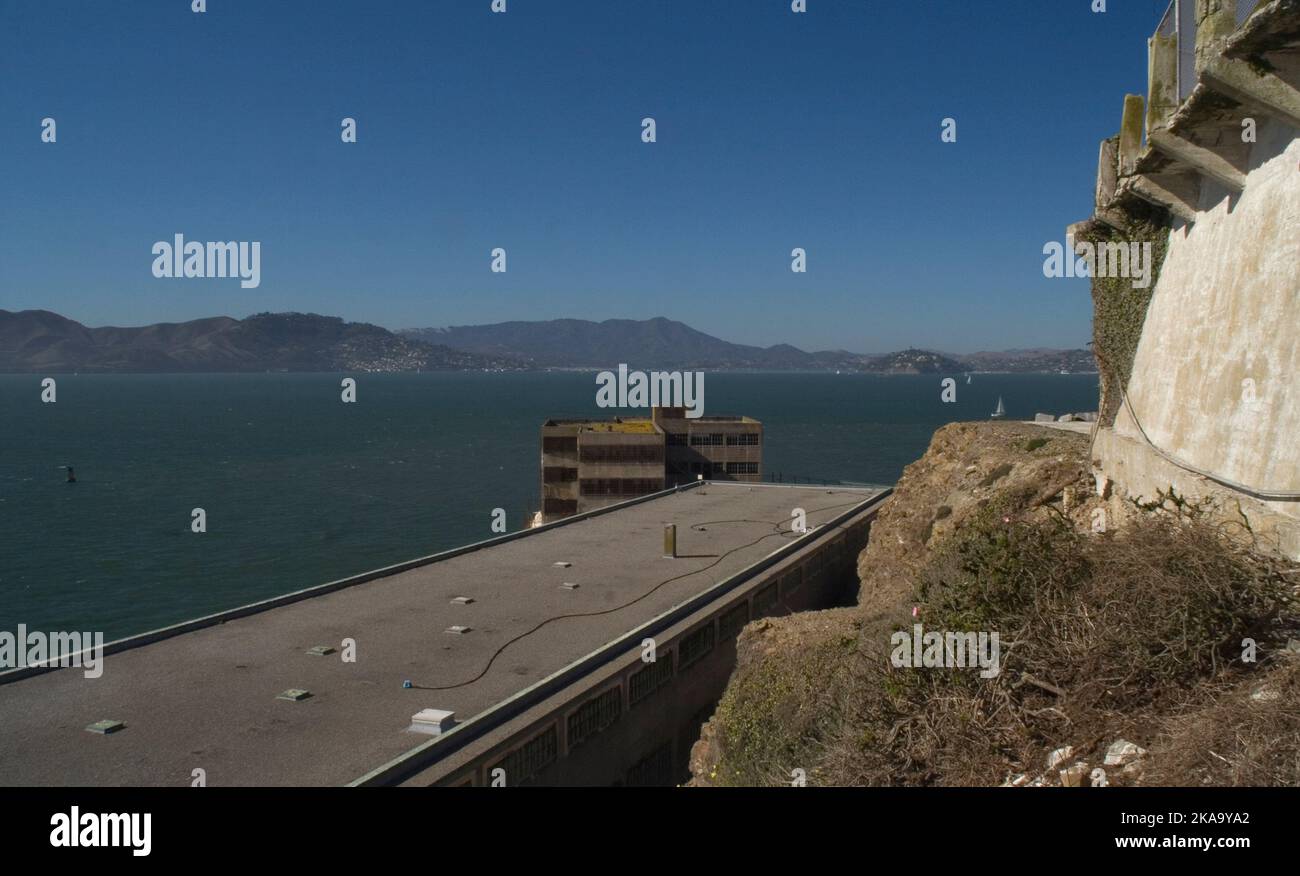 Alcatraz island prison yacht hi-res stock photography and images - Alamy