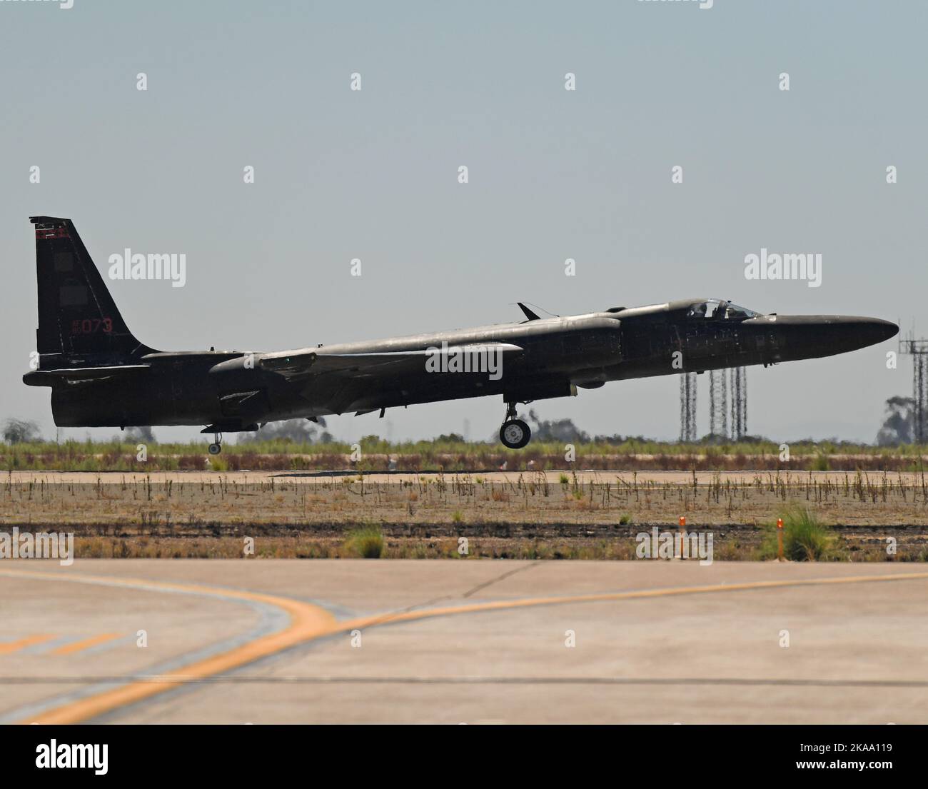 Lockheed U-2 "Dragon Lady" landing Stock Photo - Alamy