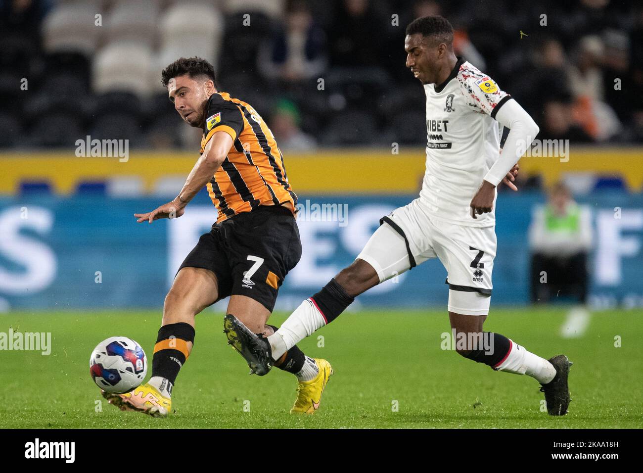 Ozan Tufan #7 of Hull City in action during the Sky Bet Championship ...