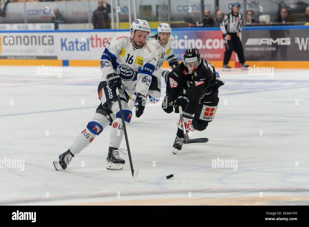 01.11.2022, Porza, Cornèr Arena, NL: HC Lugano - HC Ambri-Piotta, #16 ...