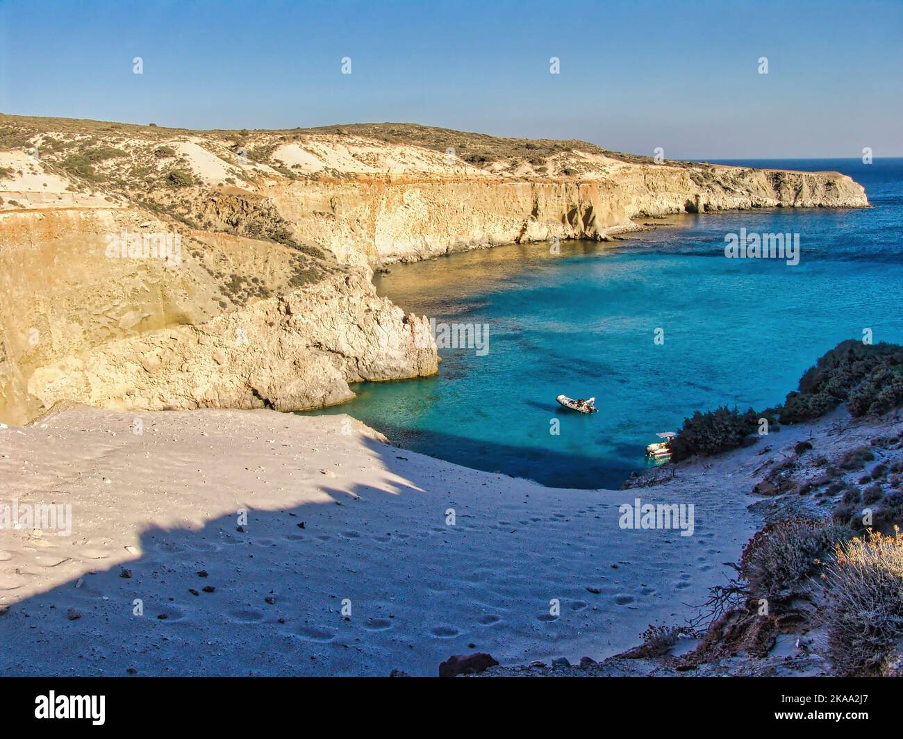 Milos tsigrado beach hi-res stock photography and images - Alamy