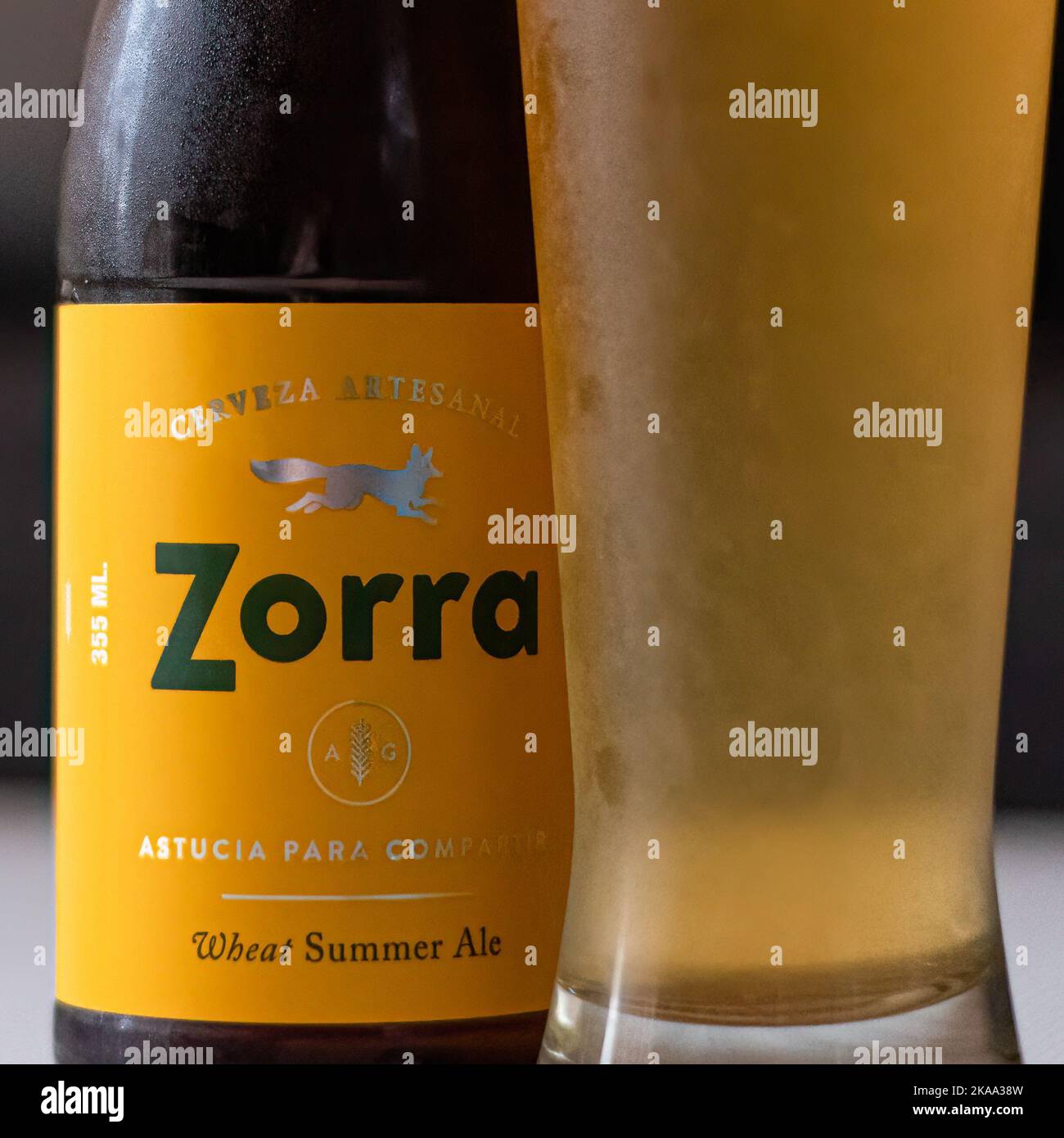 Cerveza ale hi-res stock photography and images - Alamy