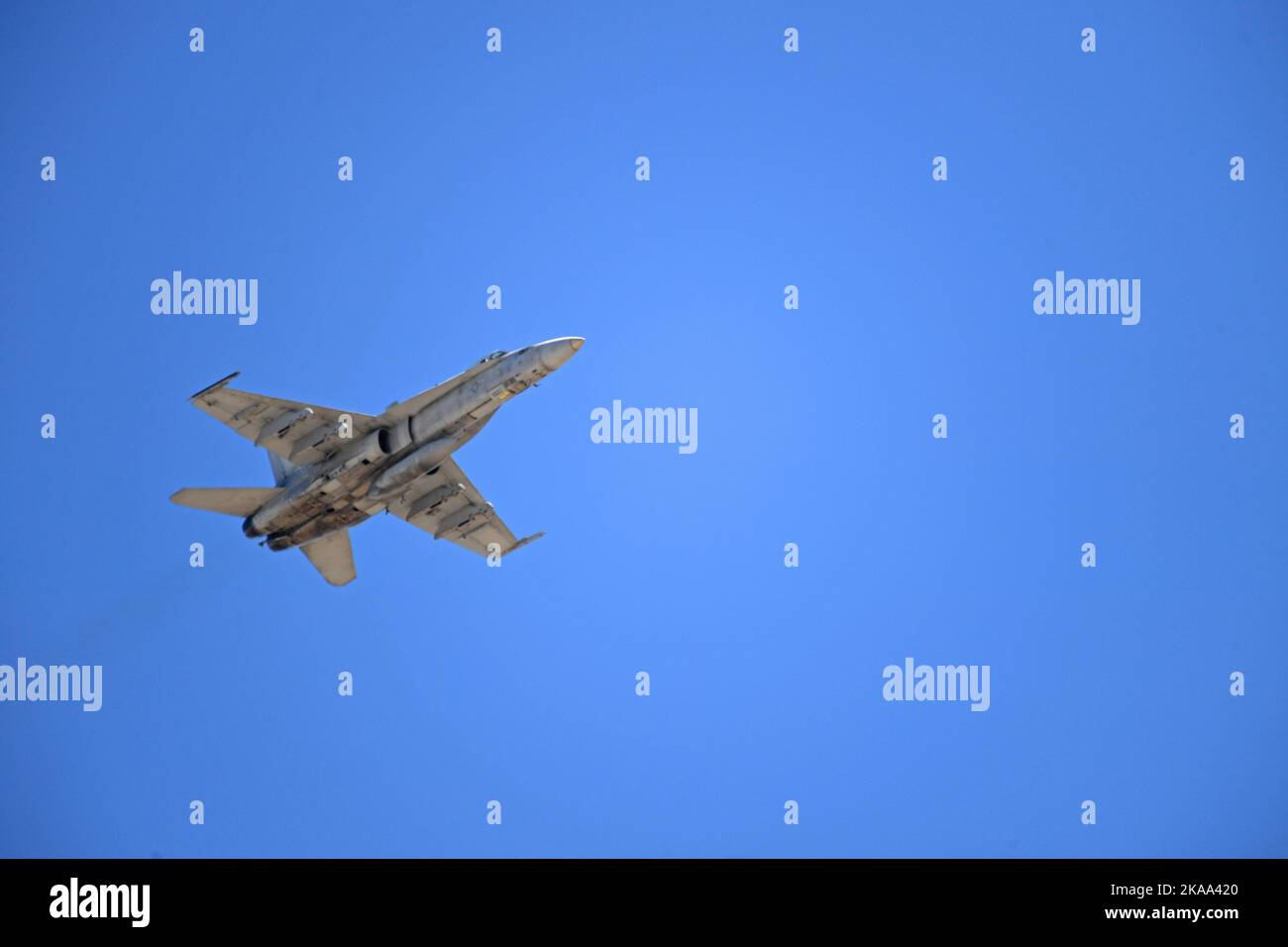 USMC F/A-18 from VMFA-232 makes a high-speed pass at MCAS Miramar in ...