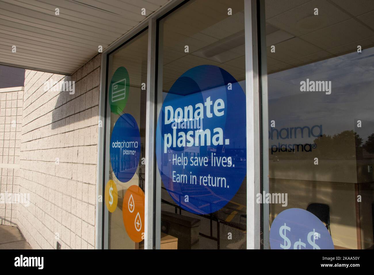 Plasma octapharma hi-res stock photography and images - Alamy