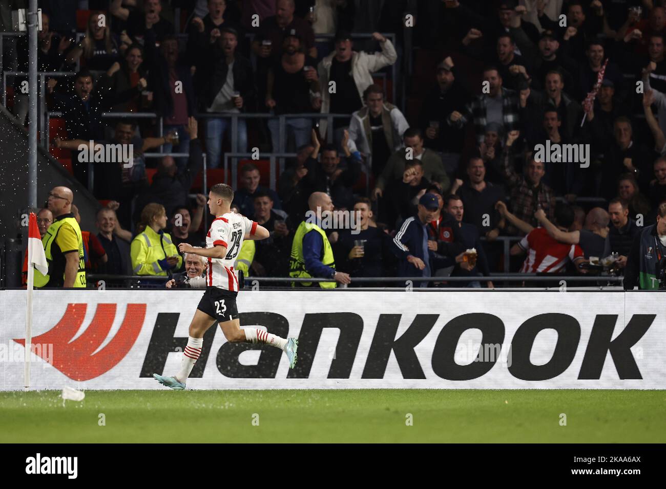 EINDHOVEN - Joey Veerman of PSV Eindhoven during the UEFA Europa League ...