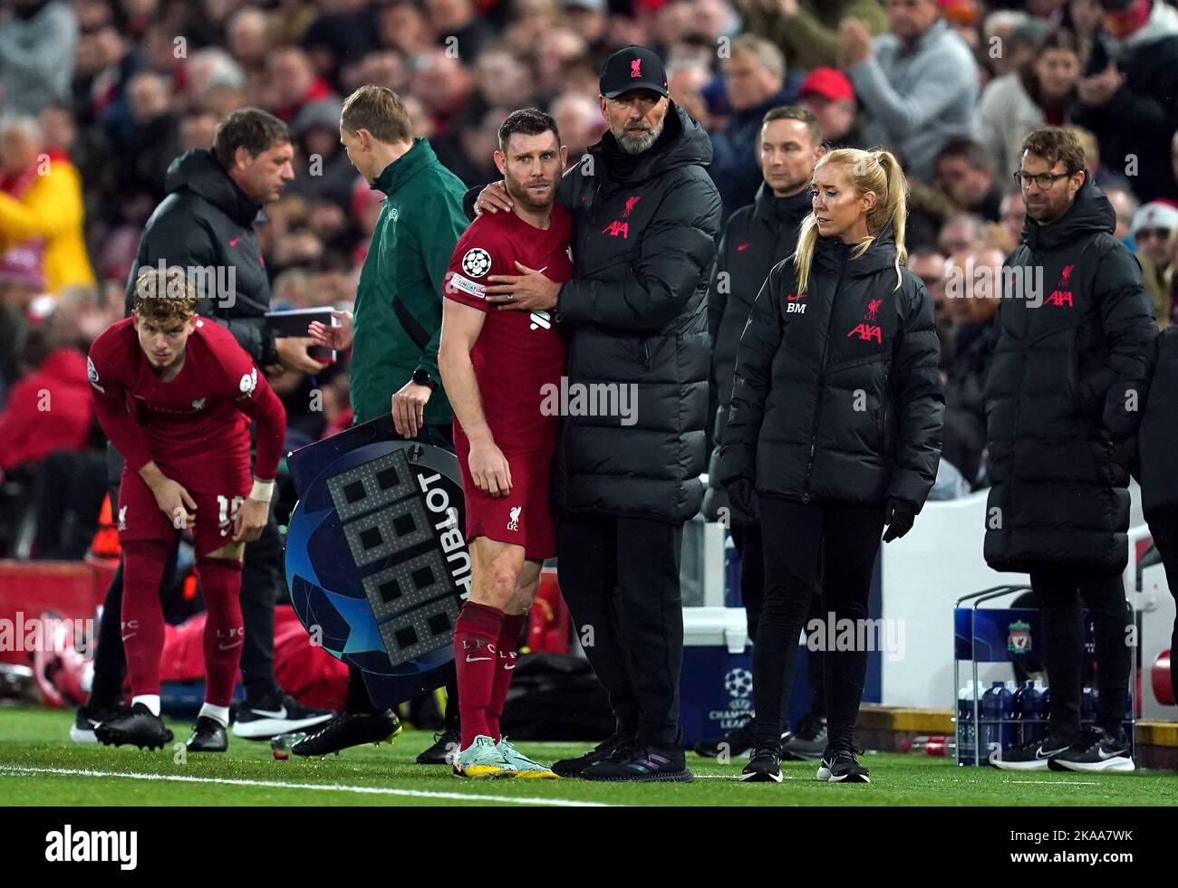 Liverpool manager Jurgen Klopp with James Milner after he is ...