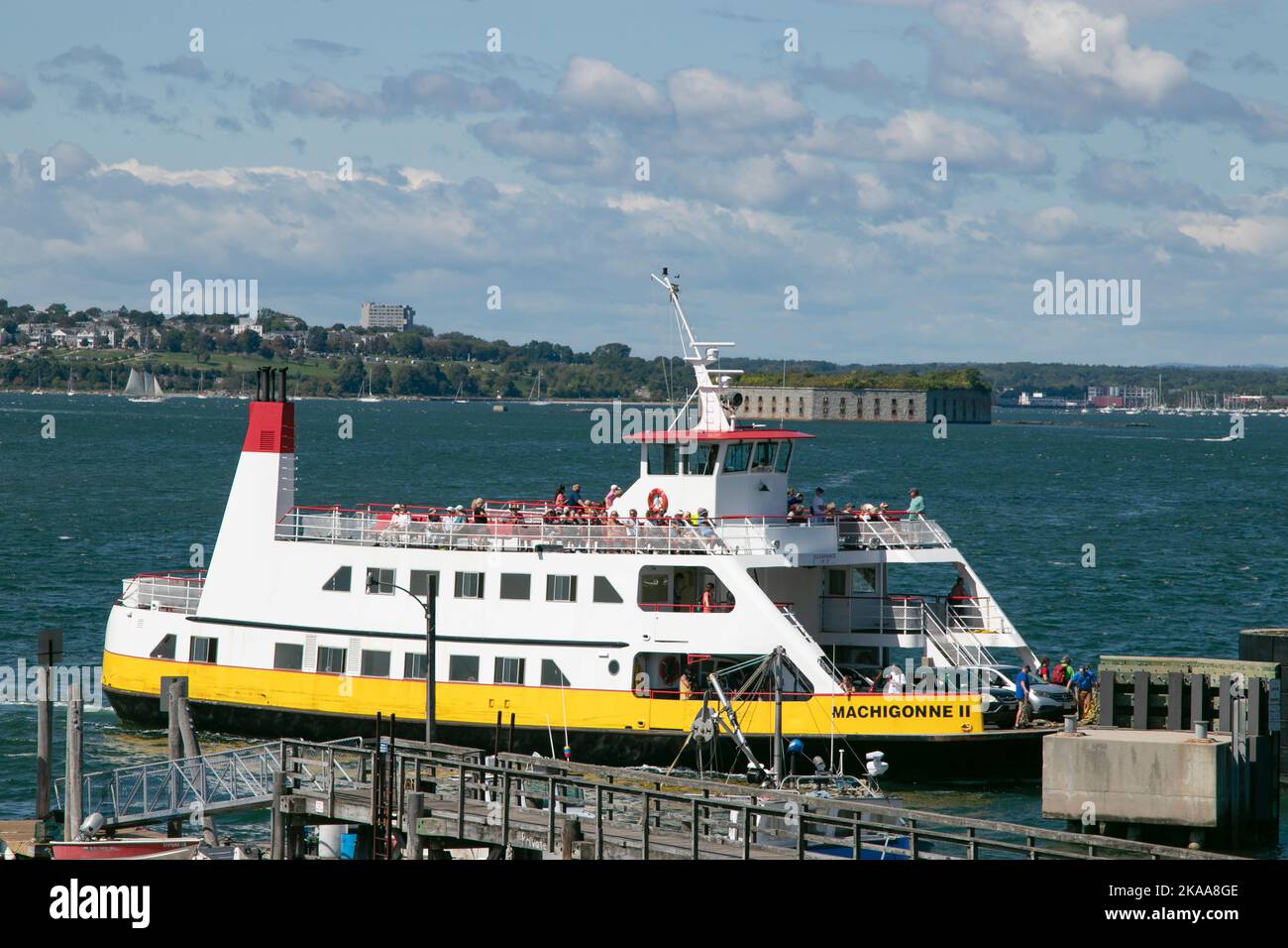 USA, Maine, Portland, Peaks Island, Peaks Island Ferry, Welch Street ...