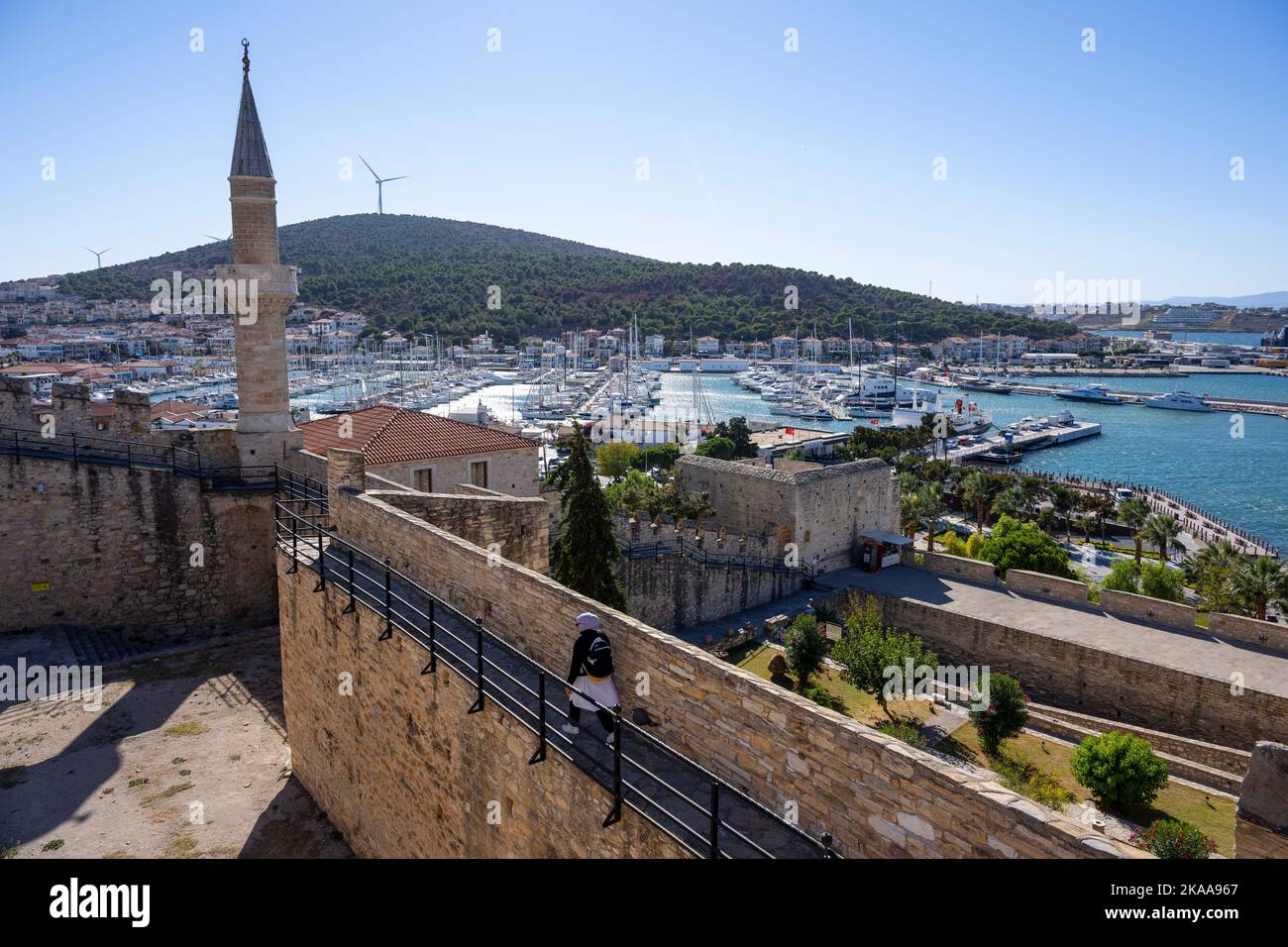 Cesme castle hi-res stock photography and images - Alamy